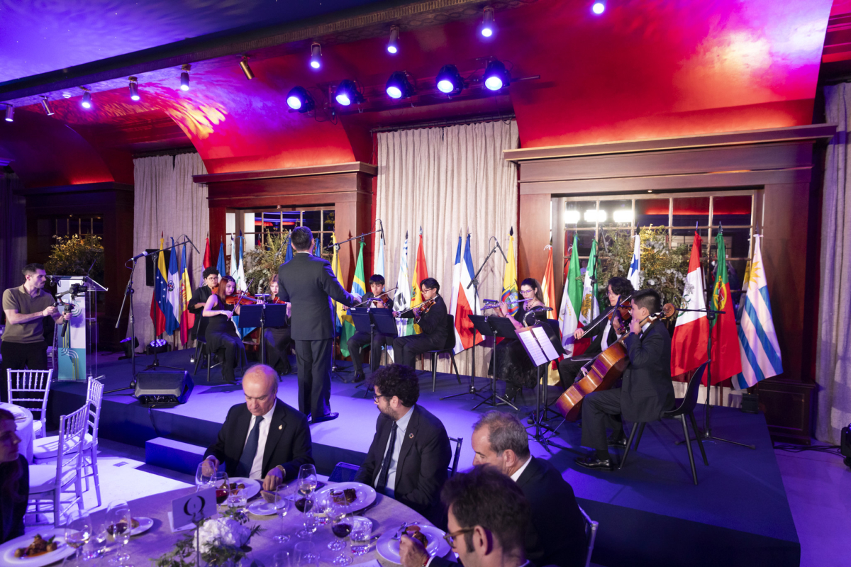 La Organización de Estados Iberoamericanos (OEI) celebra su 75º ...