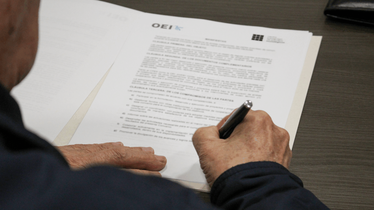 Nueva alianza entre la OEI y el CPES busca impulsar la investigación ...
